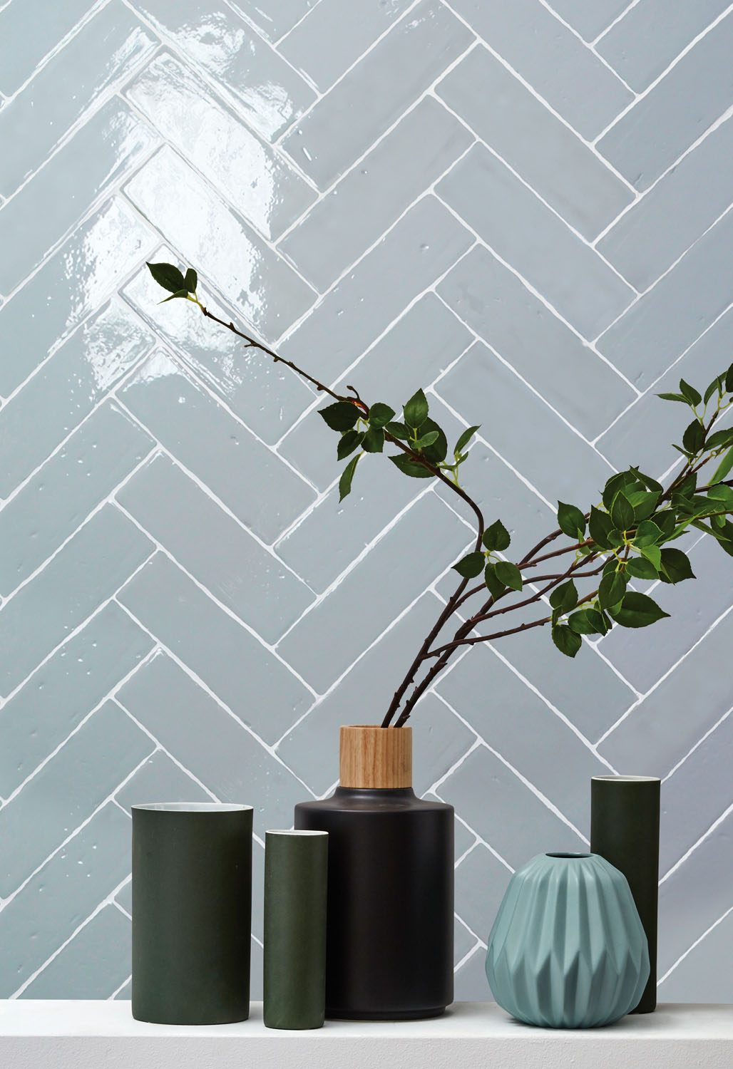 Serie Laurel Clay Piezas Cerámicas de Nanda Tiles